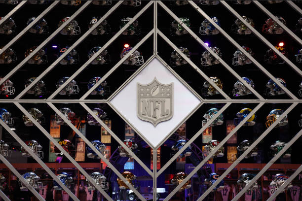 NFL Implements Ban on Hip-Drop Tackle: What Penalties Await in 2024 ...