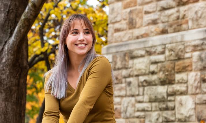 AMANDA PIERCE CHILDREN & TEENS BIO – The Published Reporter